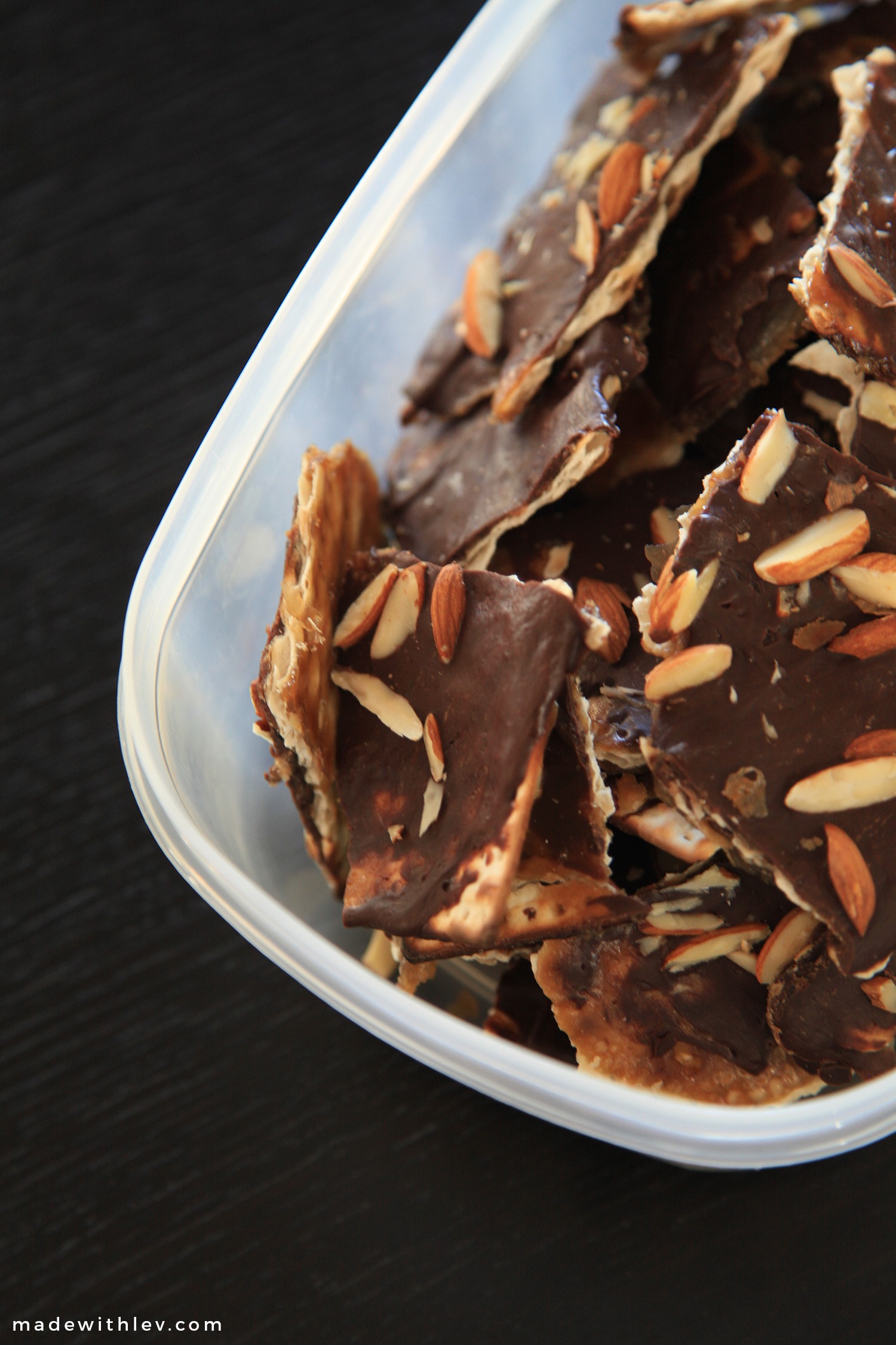 Matzah Candy (AKA The Best Passover Dessert) ⋆ Made With Lev